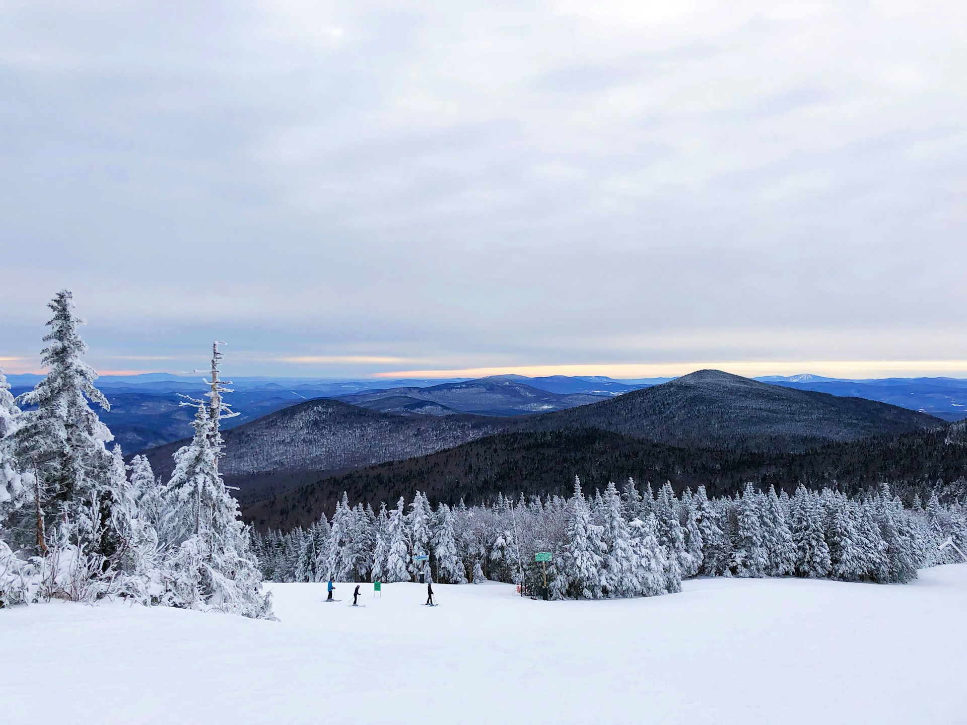 Romantic Getaways in Vermont: A Guide for Couples | VacationRenter